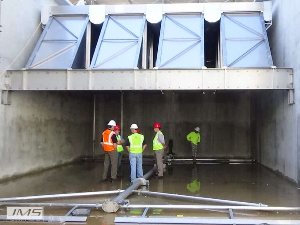 Mega-VAC: Hoseless Sludge Removal System - JMS